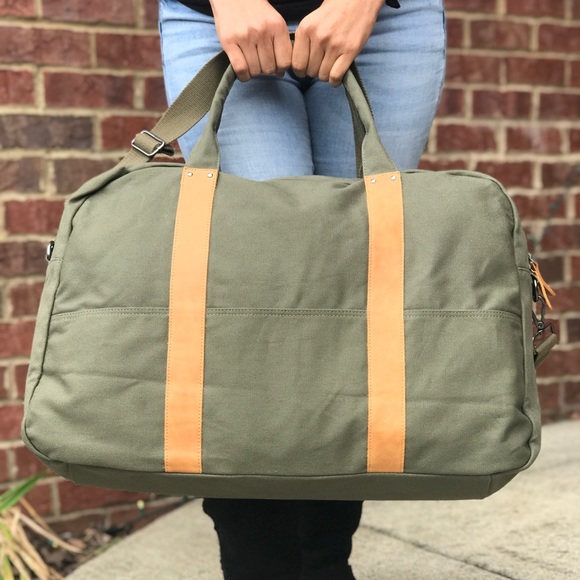 Magnolia | Bags | Brand New Stylish Magnolia Travel Bag | Poshmark